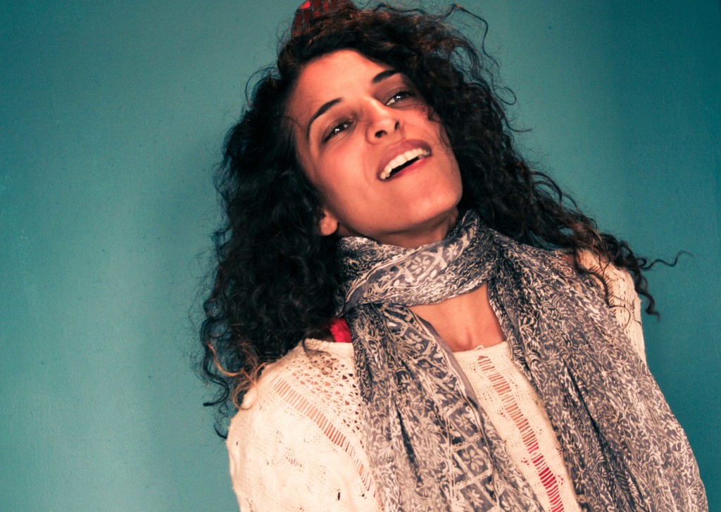 Interview: Odeya Nini on her voice, her music, and her concert this Friday - New Classic LA